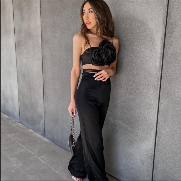 Zara | Tops | Zara Blogger Fav Black Floral Appliqu Top | Poshmark